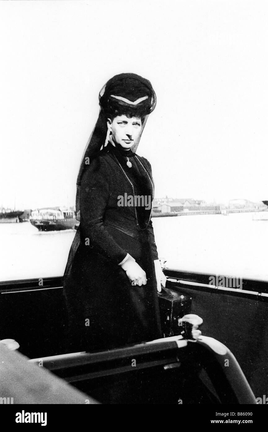 Queen alexandra of england 1844 1925 Black and White Stock Photos ...