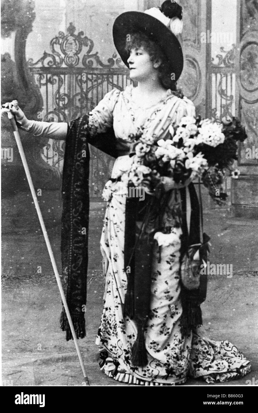 Sarah bernhardt nee rosine bernhardt paris hi-res stock photography and ...