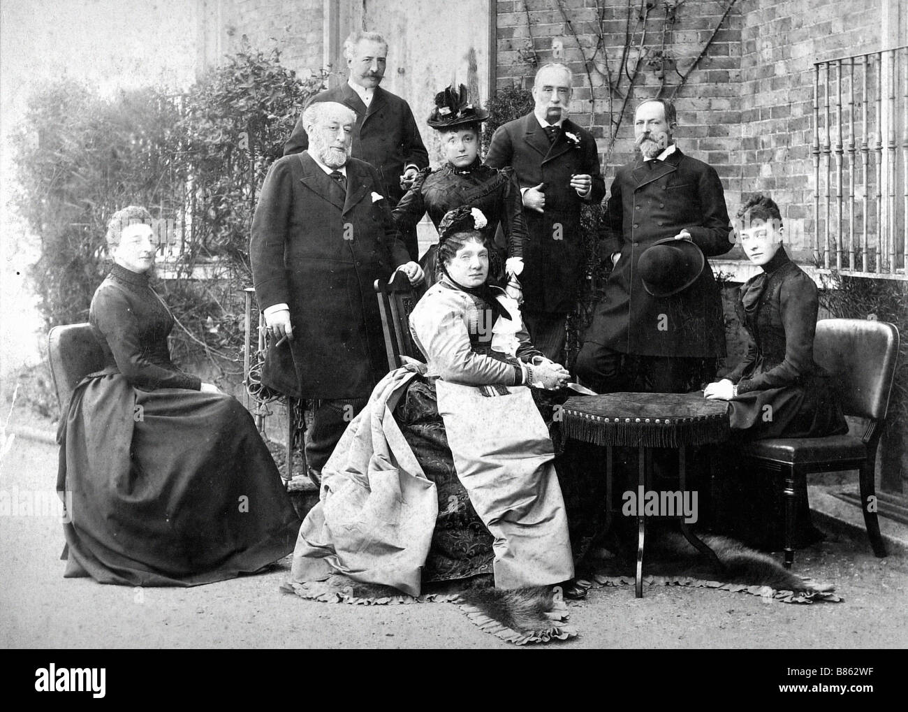 Queen isabel ii of spain 1830 1904 and her entourage hi-res stock ...