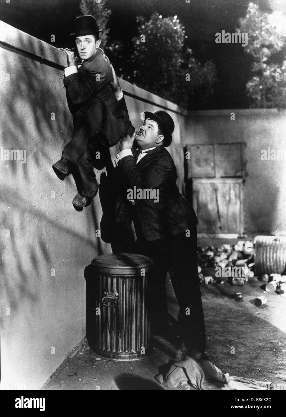 Night Owls Year : 1930 usa Stan Laurel, Oliver Hardy Director: James ...