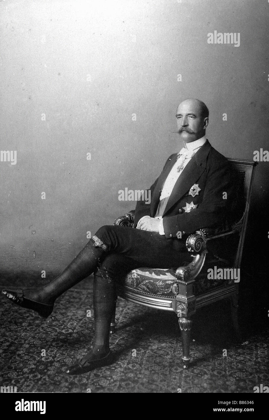 George i king of greece Black and White Stock Photos & Images - Alamy