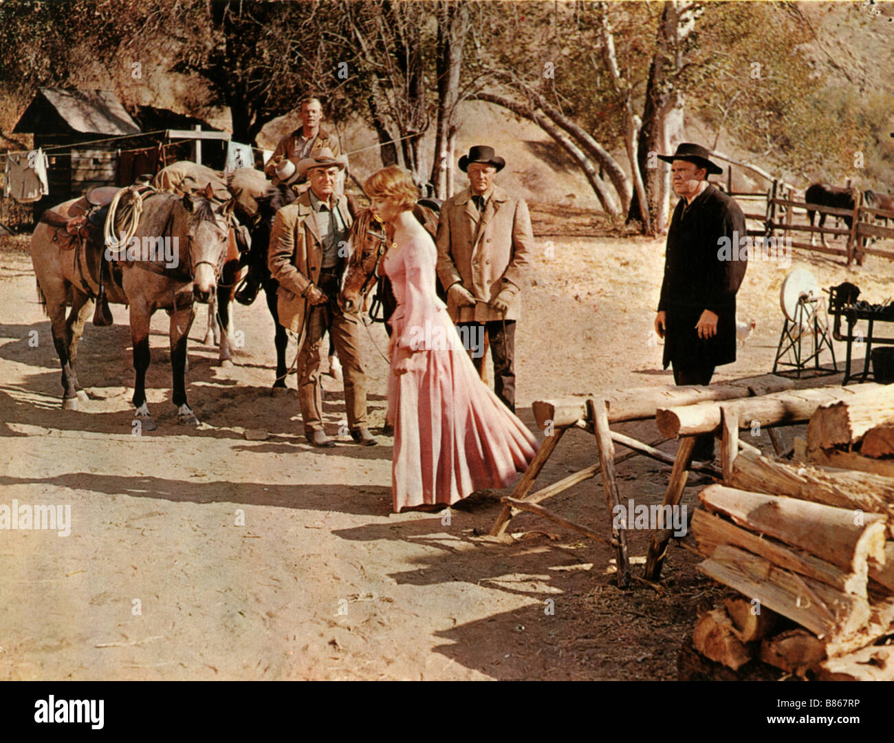 Randolph Scott, Joel McCrea, Ron Starr, Mariette Hartley Stock Photo ...
