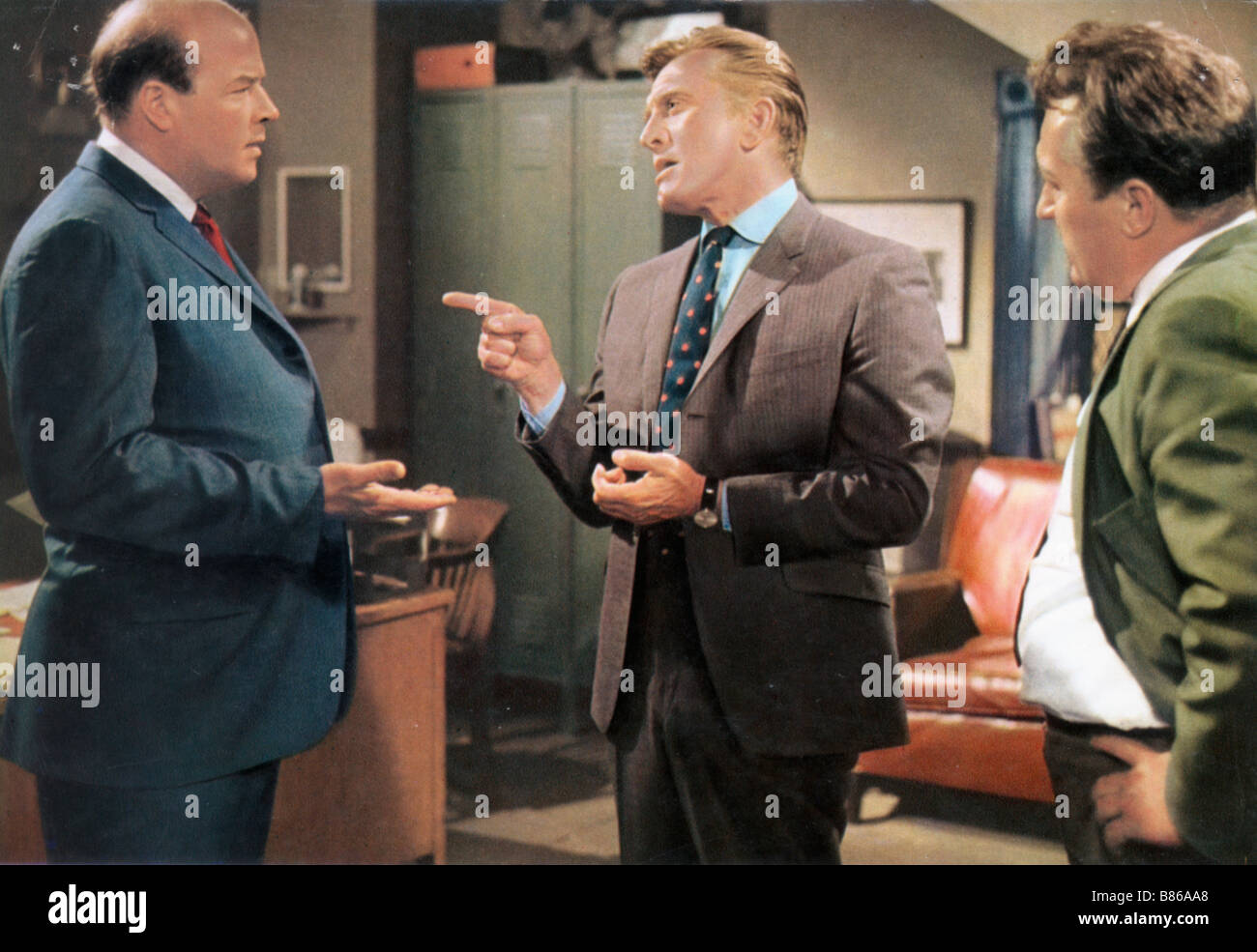 A Lovely Way to Die Année : 1968 - USA Kirk Douglas Director : David ...