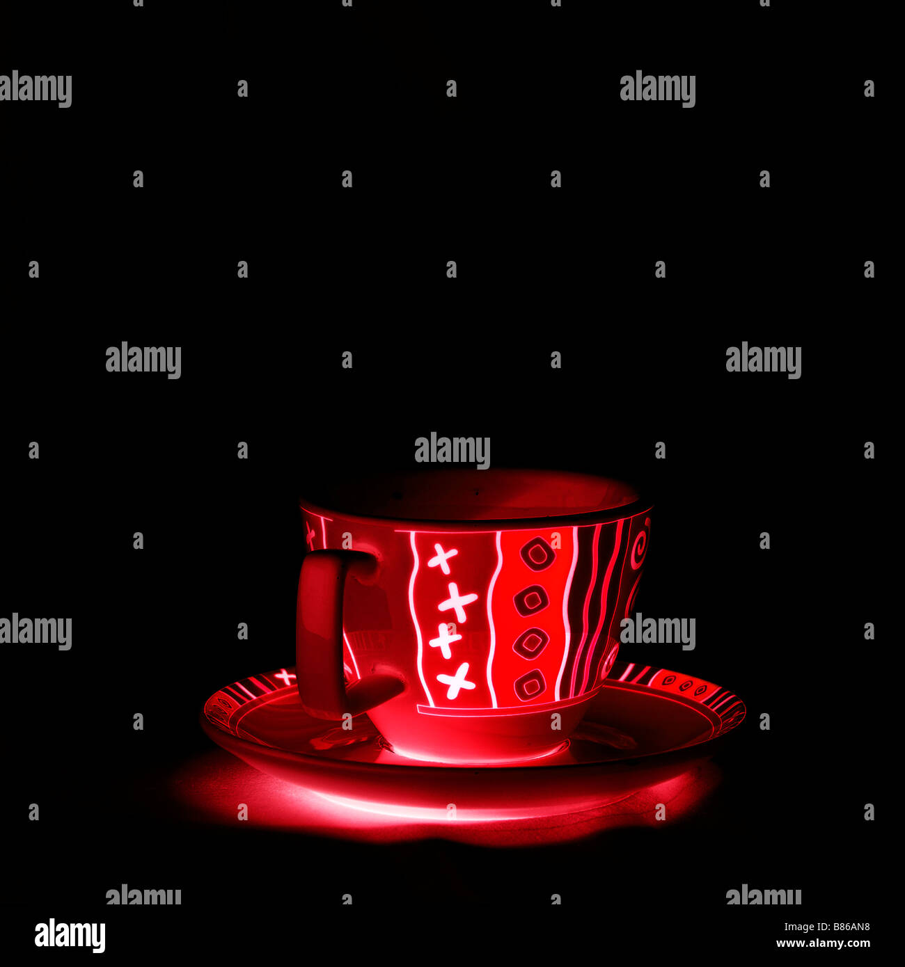 Red coffee cup Stock Photo - Alamy
