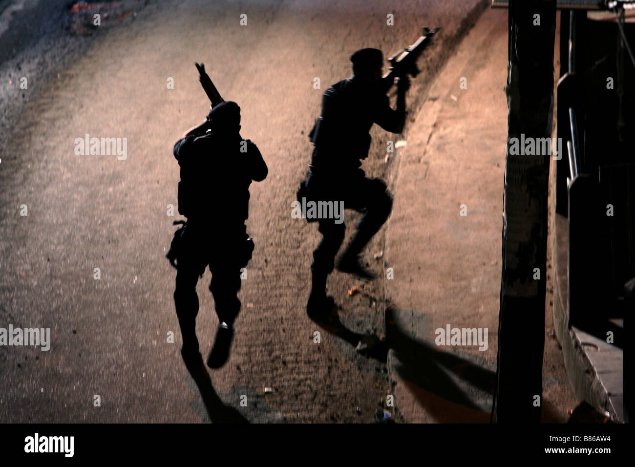 Tropa de elite hi-res stock photography and images - Alamy
