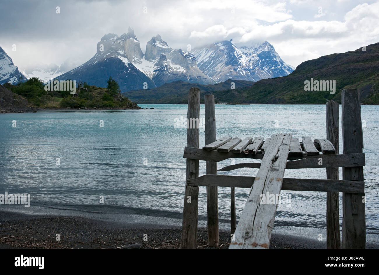 View of Lago Pehoe with the 'Horns' in background Stock Photo - Alamy