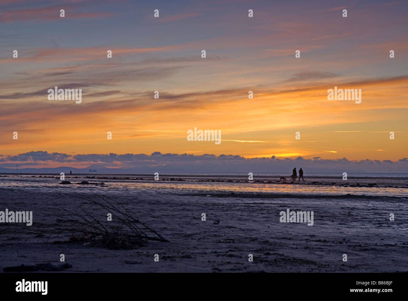 Morecambe bay sunset hi-res stock photography and images - Alamy