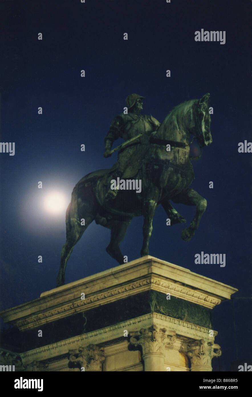 The Statue of Condottiere Colleone in Venice Stock Photo - Alamy