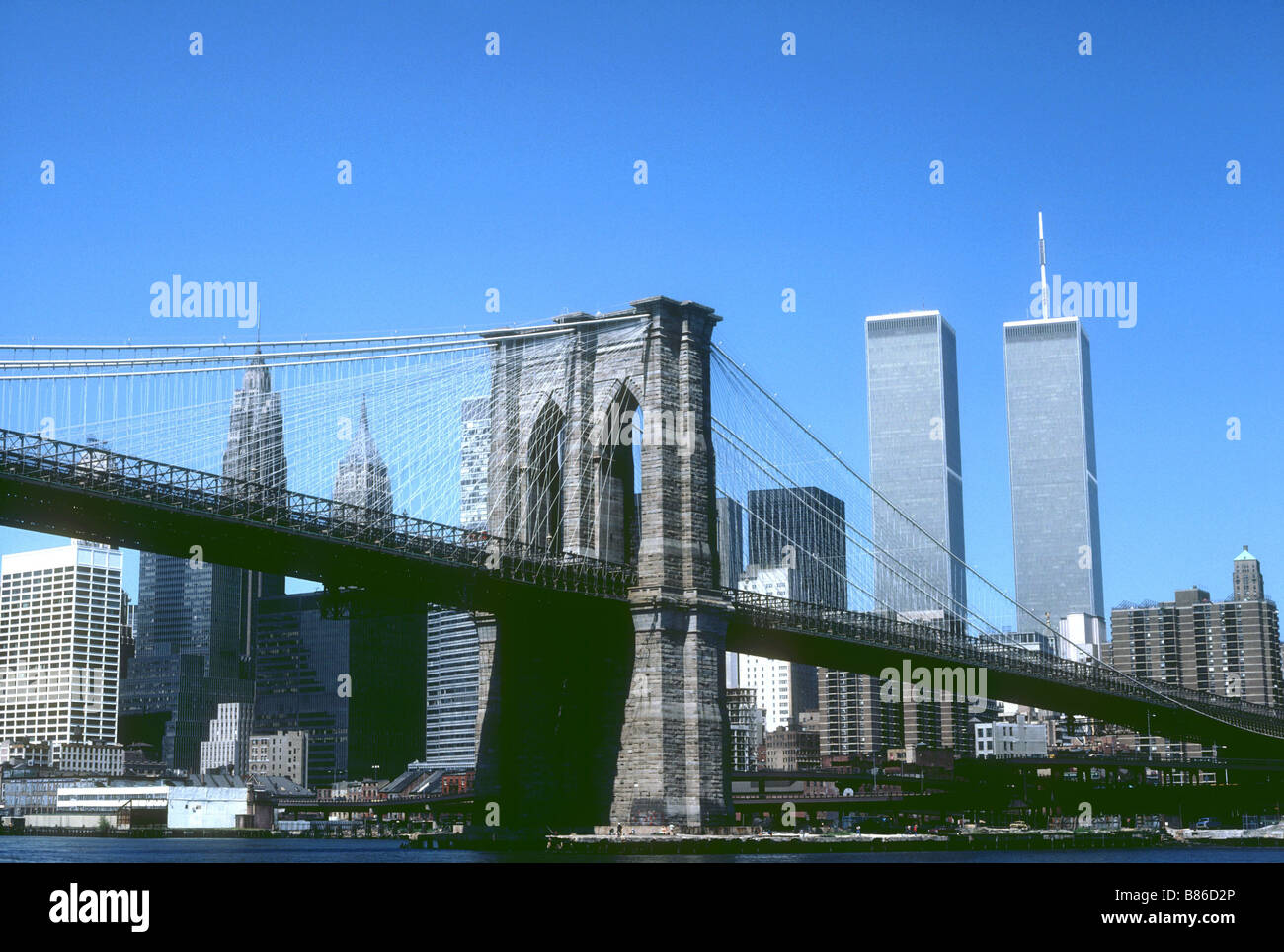 View of Brooklyn Bridge and the World Trade Center, Manhattan Stock ...