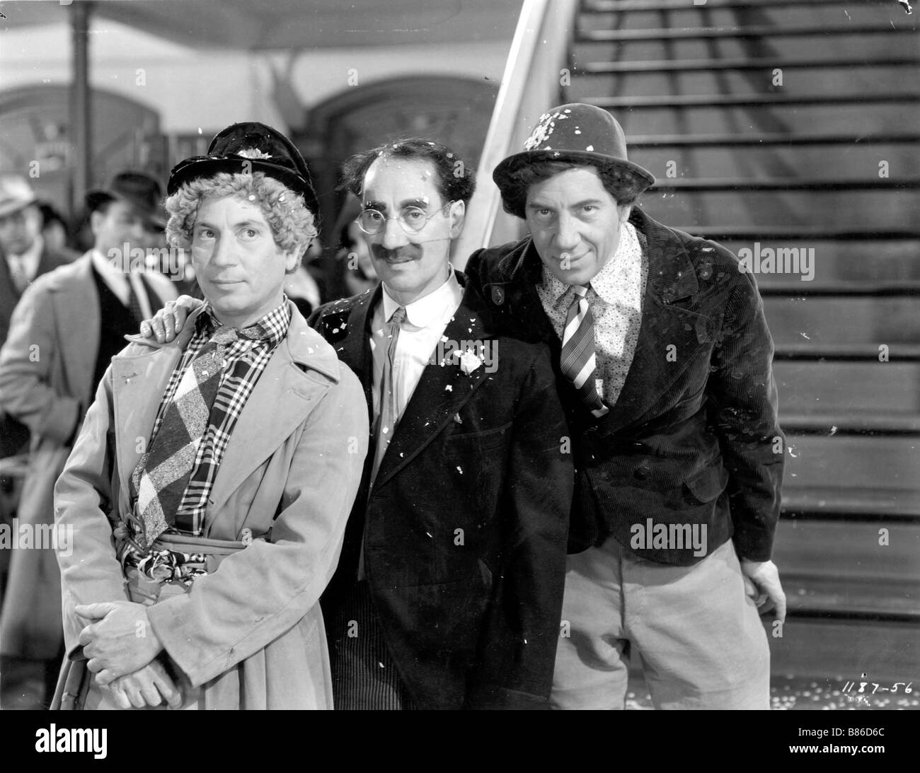 The Big Store Year : 1941 - USA Groucho, Chico, Harpo Marx Director ...