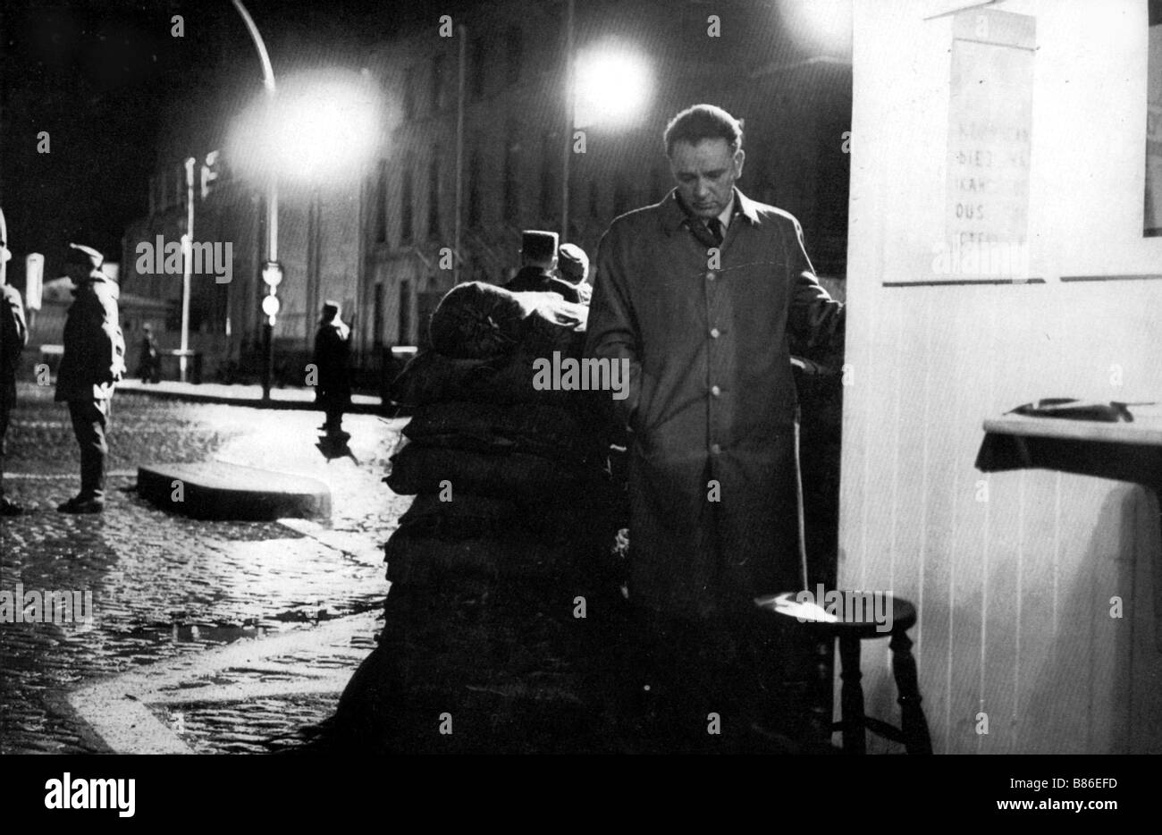 L'espion qui venait du froid The Spy Who Came In from the Cold Année : 1965 - UK Richard Burton ...