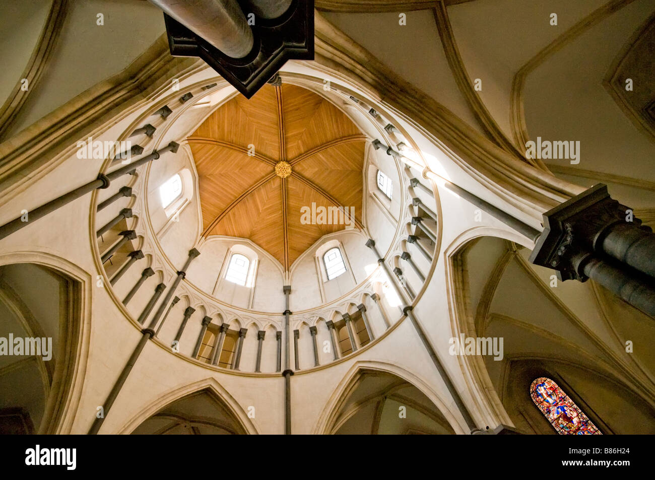 Temple church london ceiling hi-res stock photography and images - Alamy