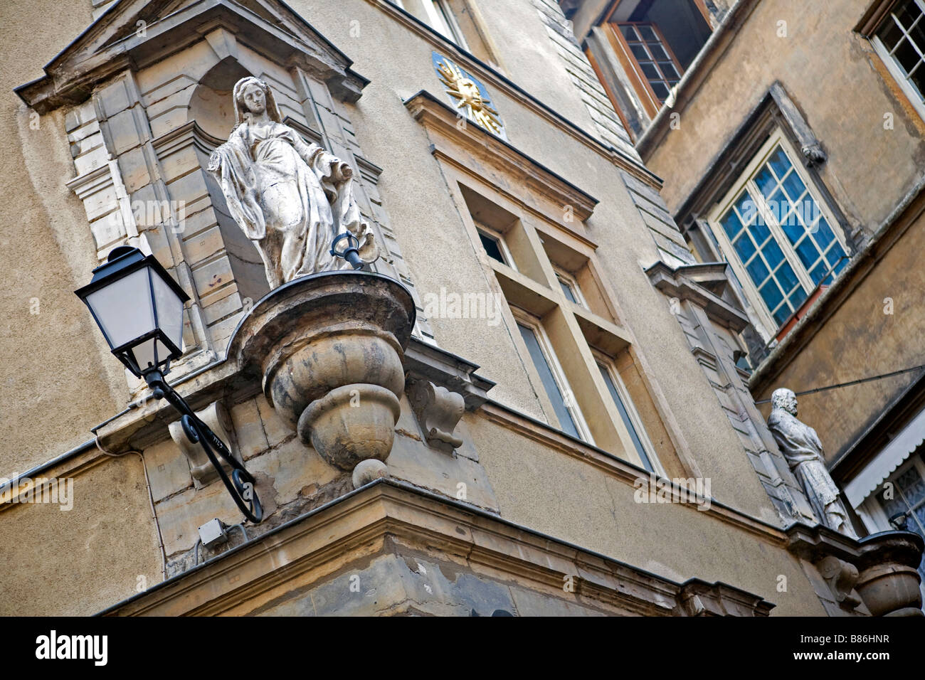 Mary lyon hi-res stock photography and images - Alamy