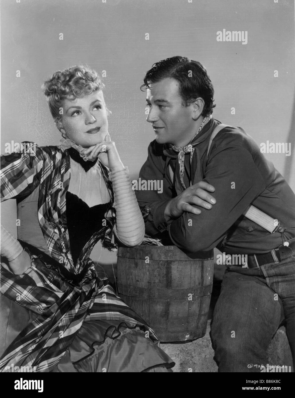 John wayne stagecoach claire Black and White Stock Photos & Images - Alamy