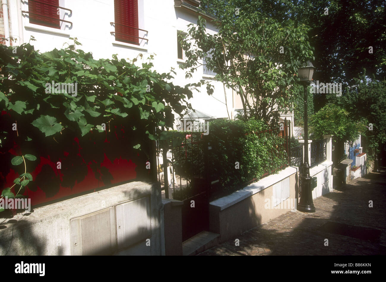 Mouzaia paris hi-res stock photography and images - Alamy