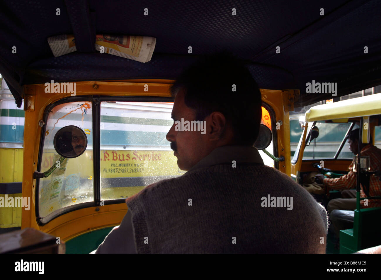 Auto rickshaw delhi hi-res stock photography and images - Alamy