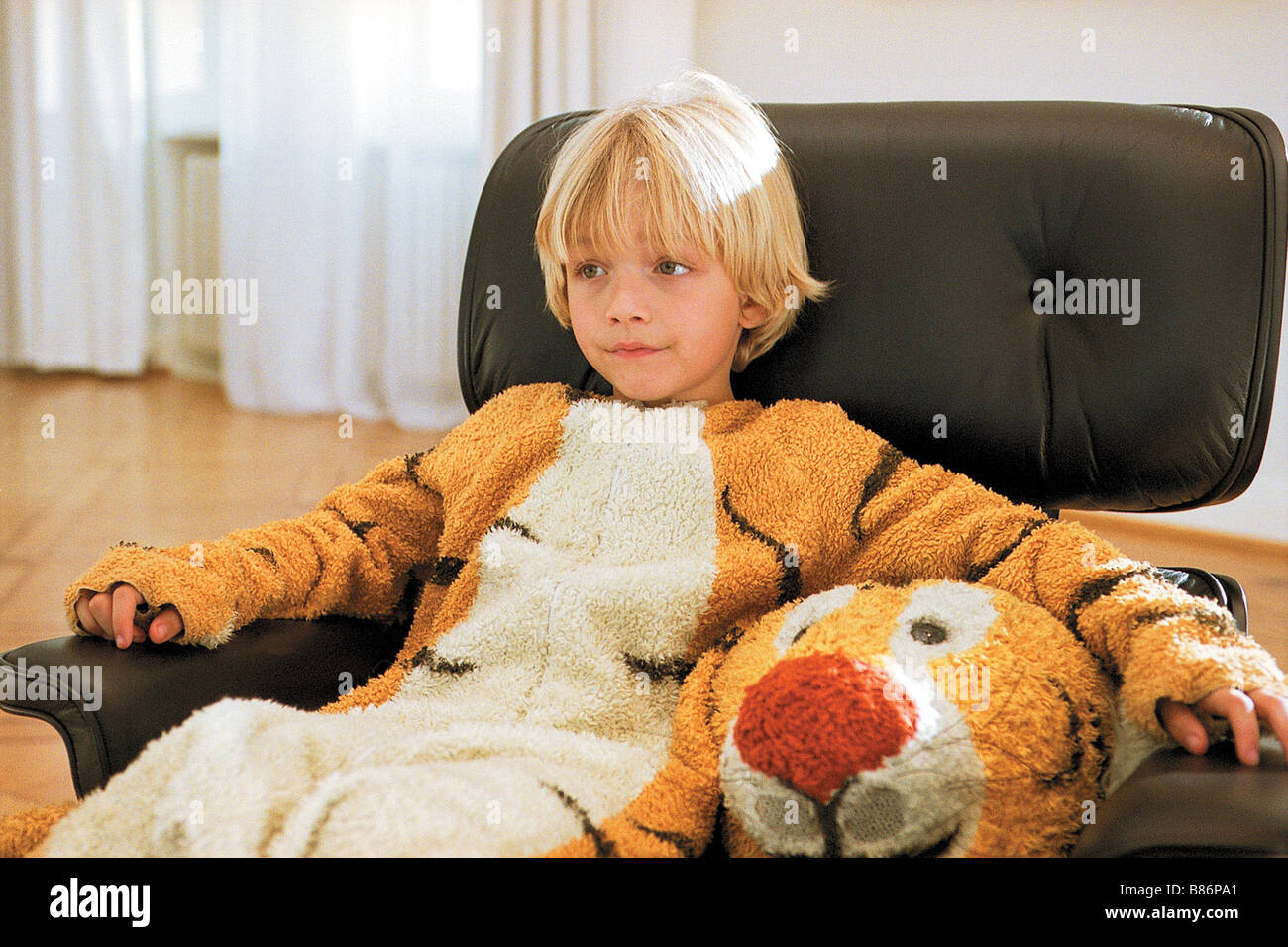 Sergeant Pepper Sergeant Pepper Year : 2004 - Germany Neal Thomas Director: Sandra Nettelbeck ...