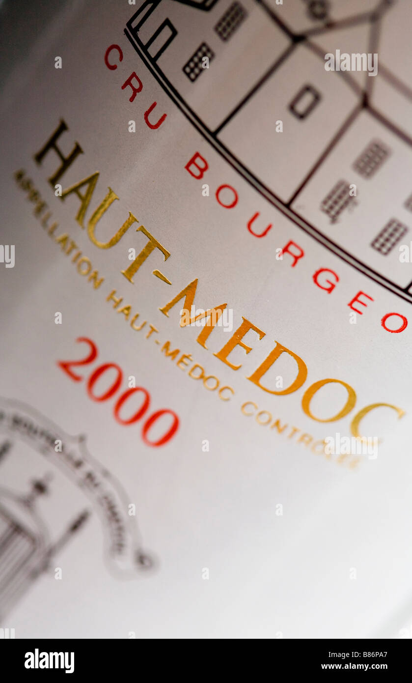 Medoc red wine bottles hi-res stock photography and images - Alamy