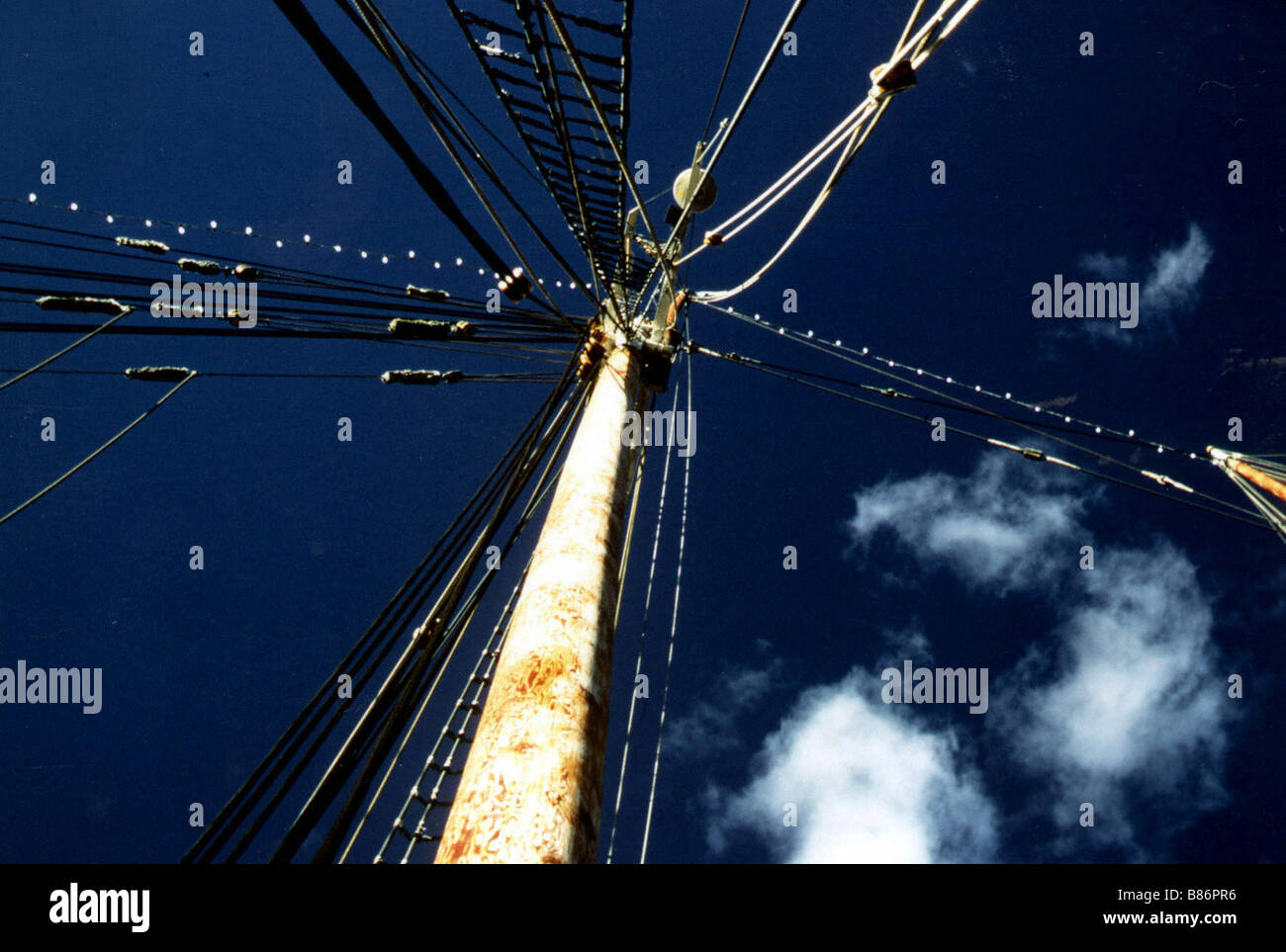 Ships Mast High Resolution Stock Photography and Images - Alamy