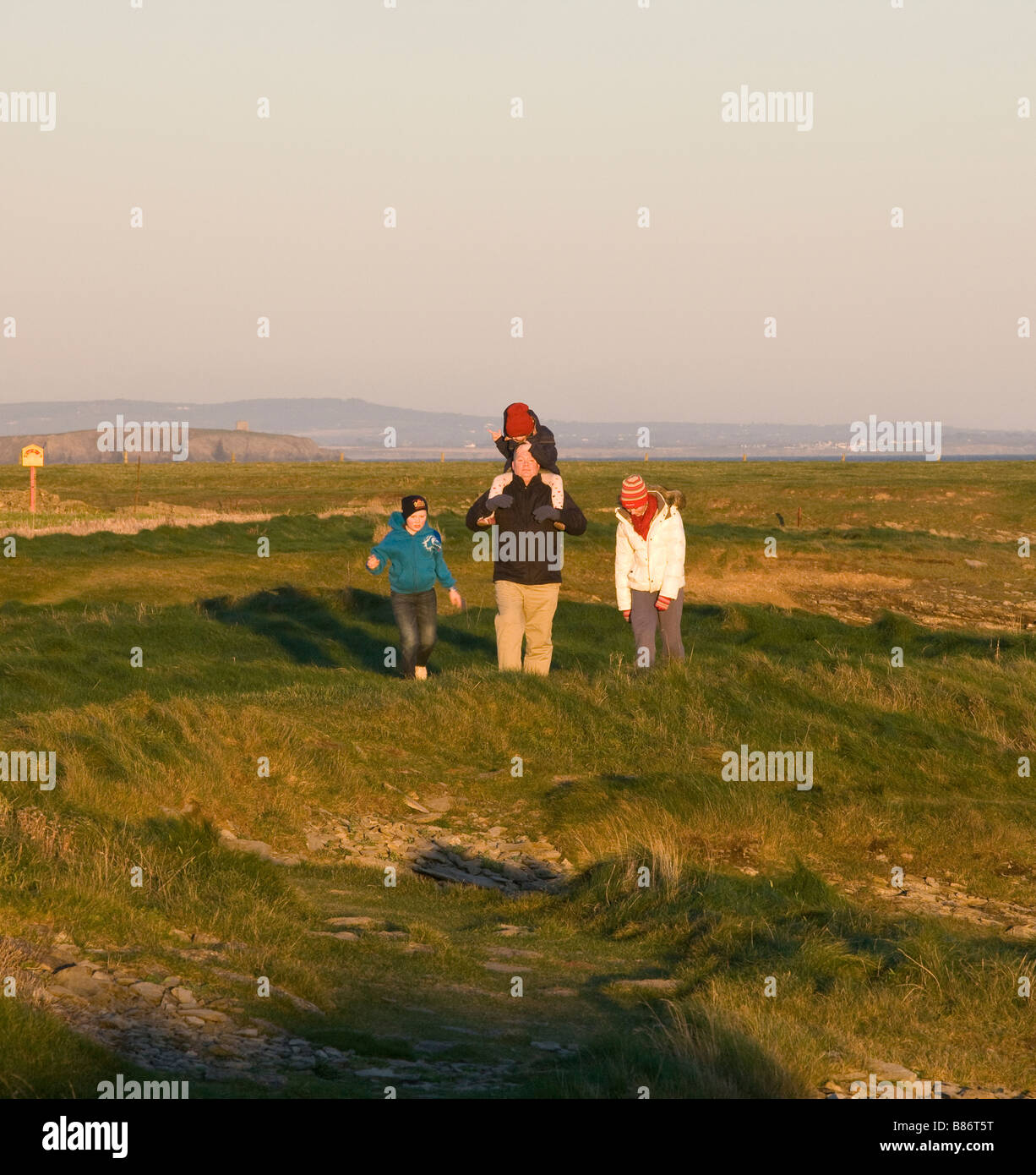 Four children family uk hi-res stock photography and images - Alamy