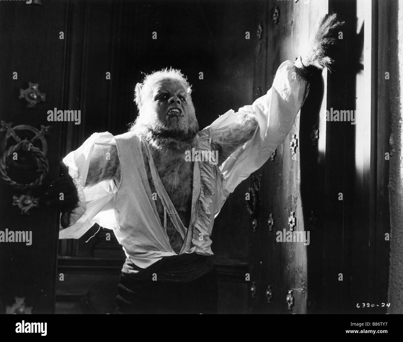 Lanuit du Loup-Garou The Curse of the Werewolf Year 1961 - UK Oliver ...