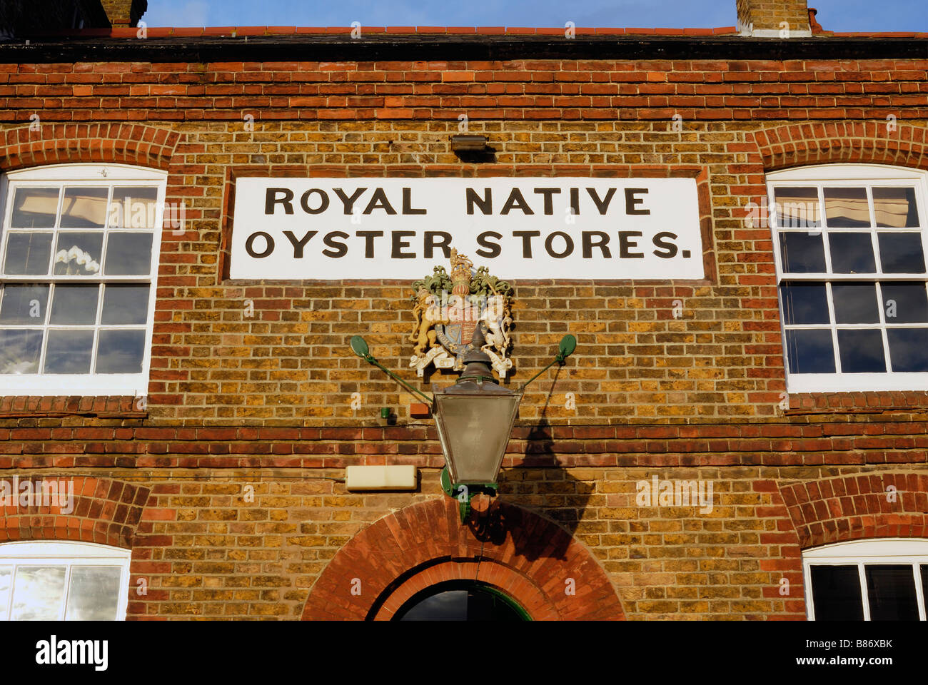 Native stores hi-res stock photography and images - Alamy