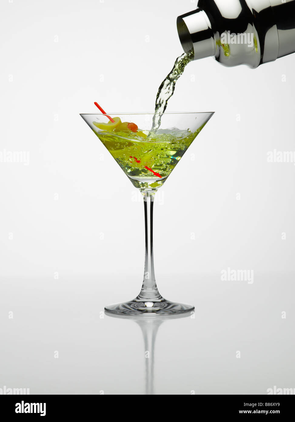 Yellow martini glass hi-res stock photography and images - Alamy