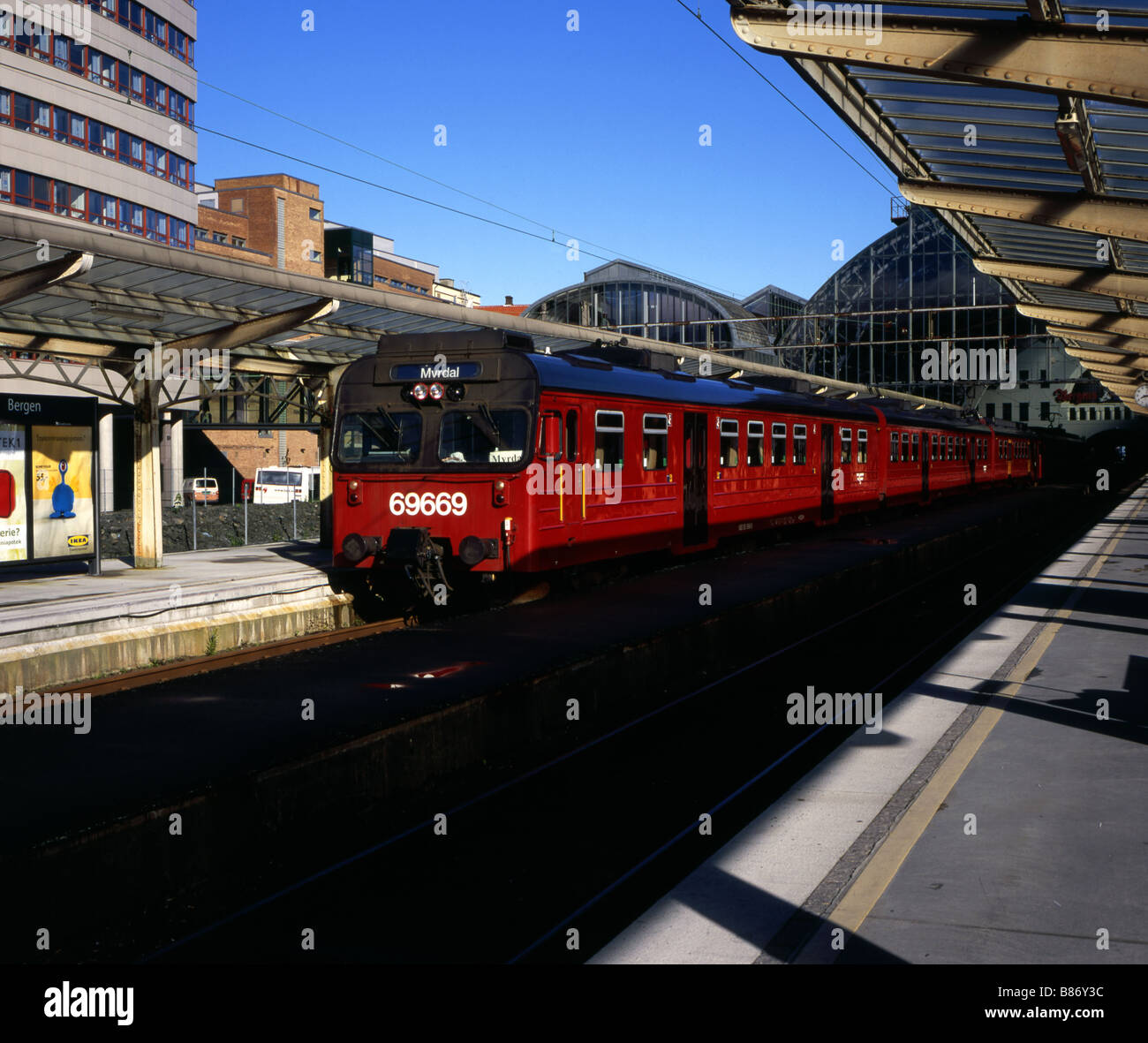 Norwegian railways regional train from hi-res stock photography and ...
