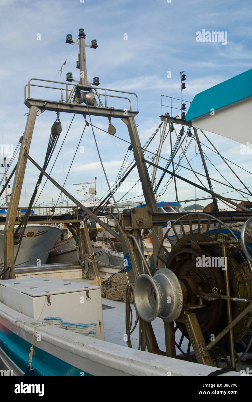 Net drum hi-res stock photography and images - Alamy