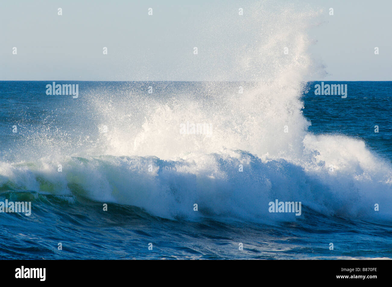 Crashing waves, Cape Kiwanda, Pacific City, Oregon, USA Stock Photo - Alamy