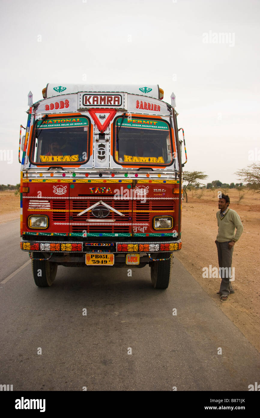 Bus india hi-res stock photography and images - Alamy