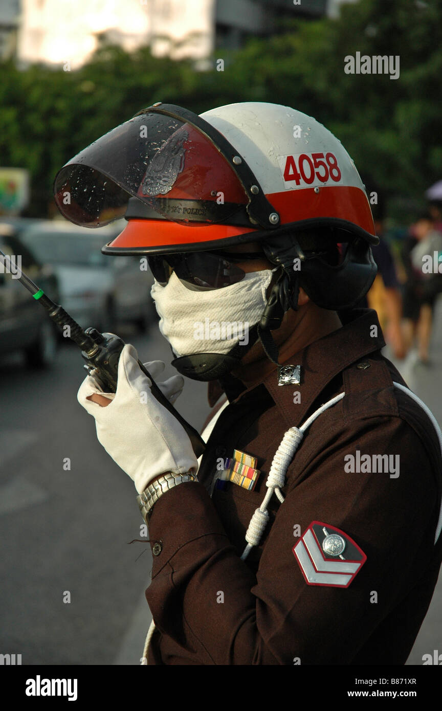 Bangkok traffic police Stock Photo - Alamy