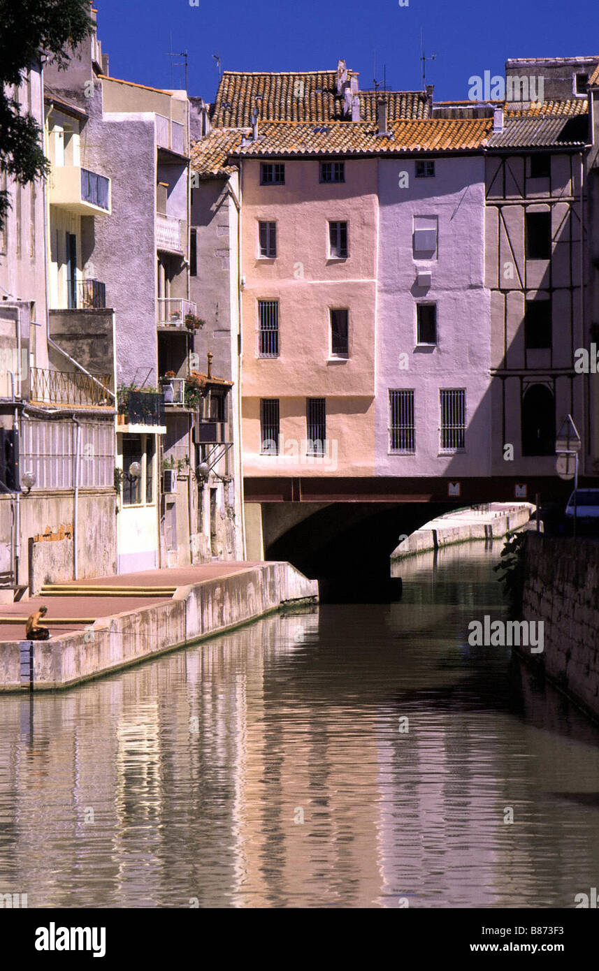 Narbonne, Merchants' Bridge Stock Photo - Alamy