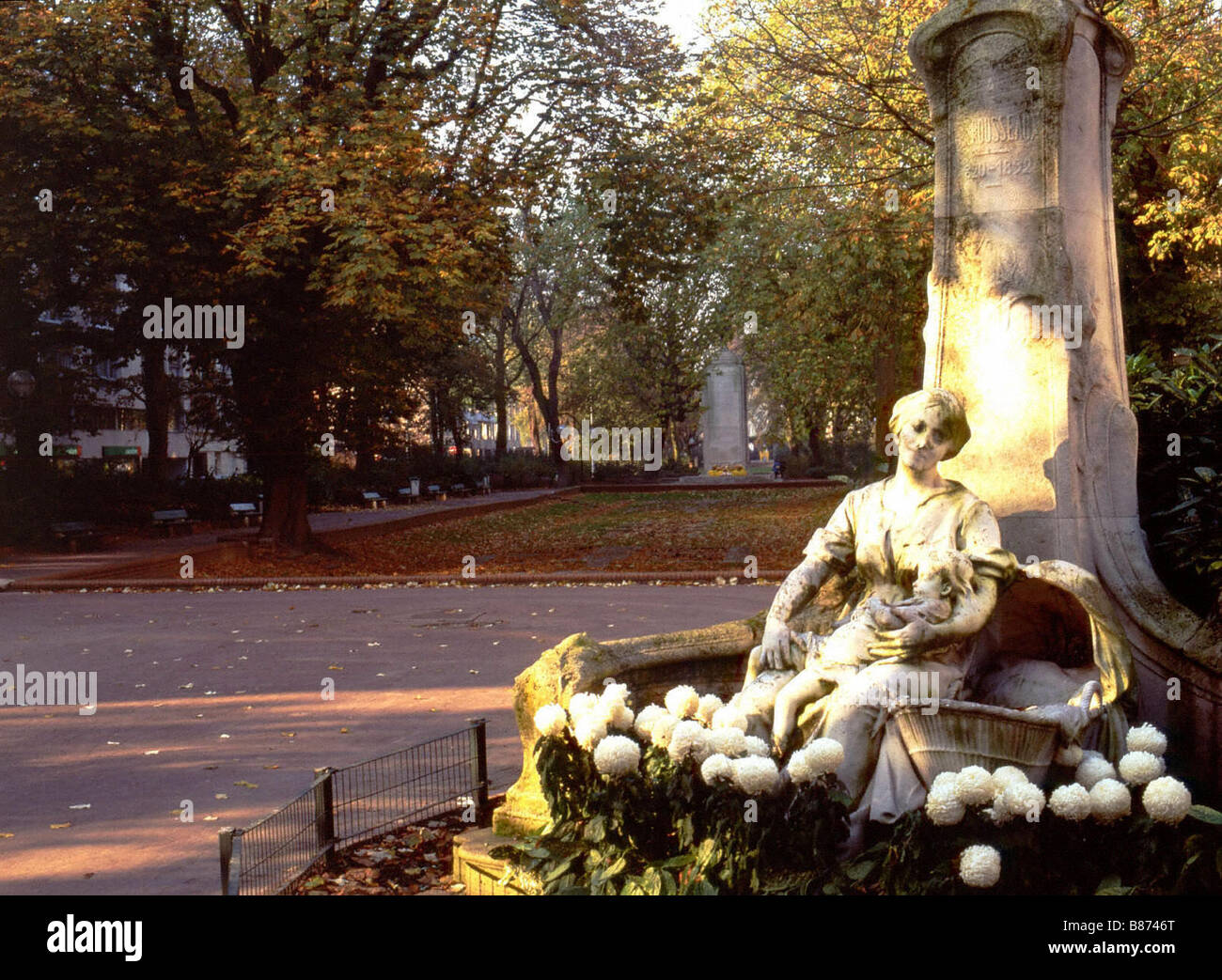Quai foch hi-res stock photography and images - Alamy