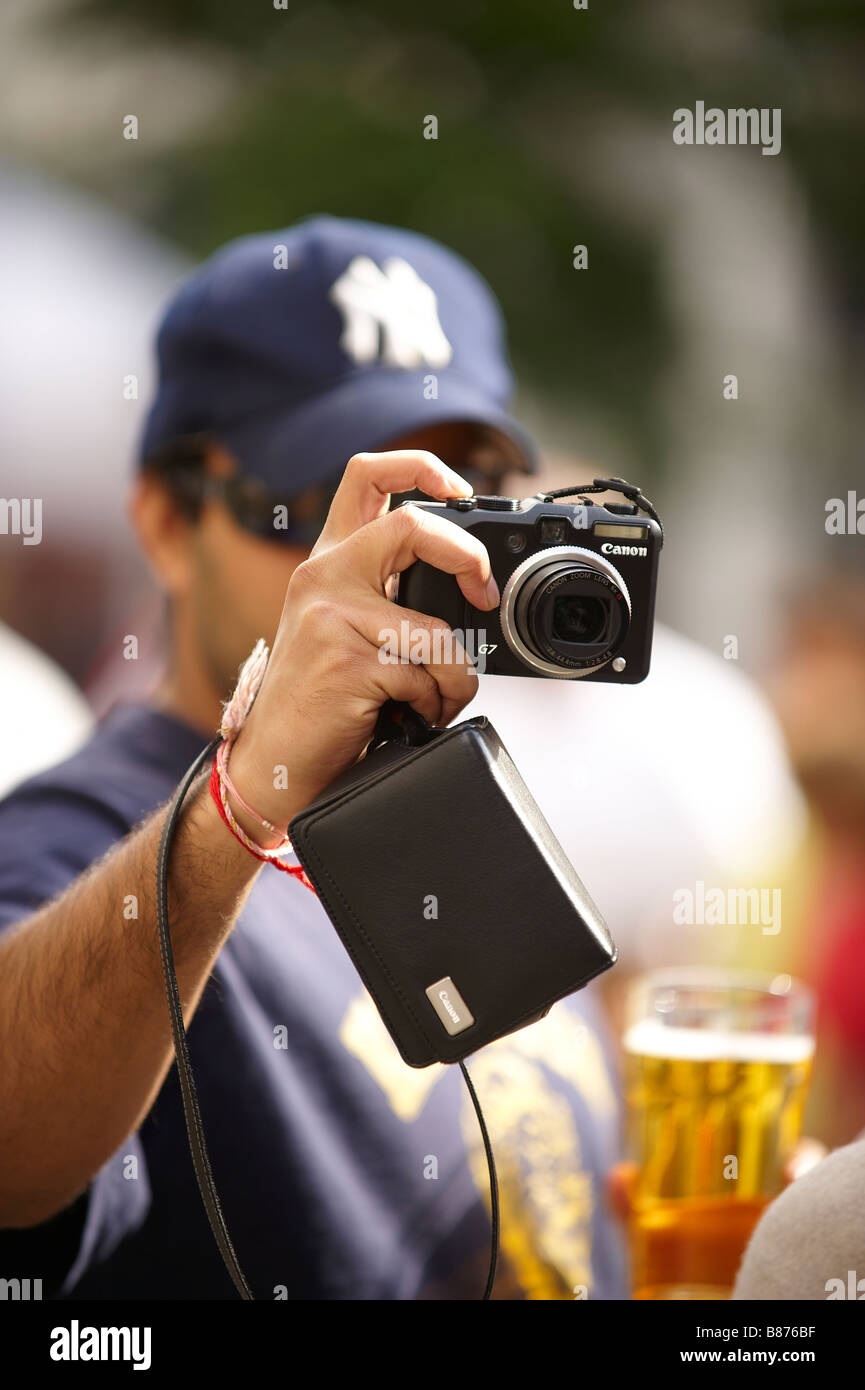 tourist with camera Stock Photo - Alamy