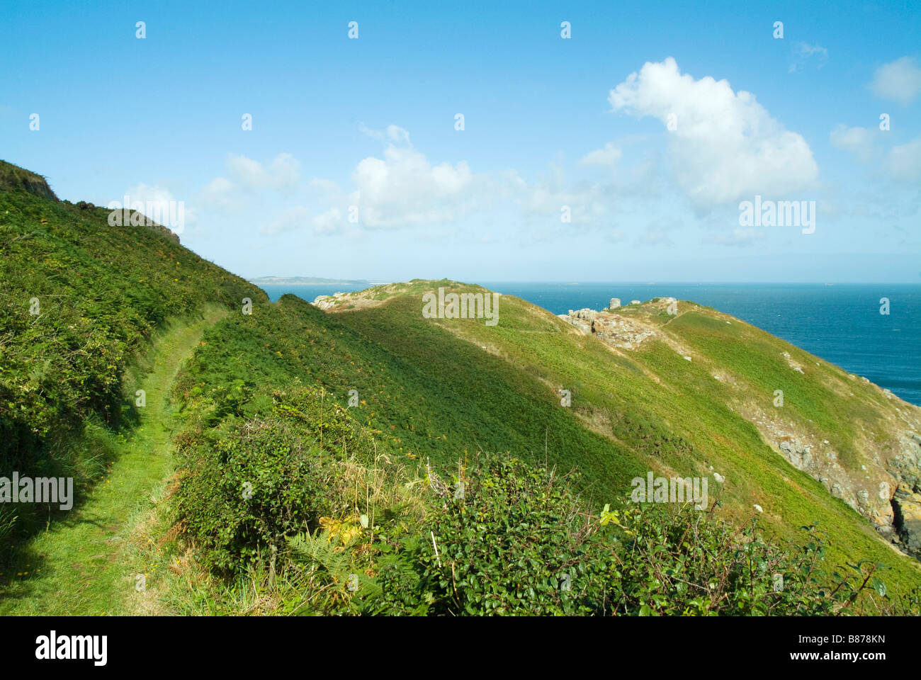 Path along clifftop hi-res stock photography and images - Alamy