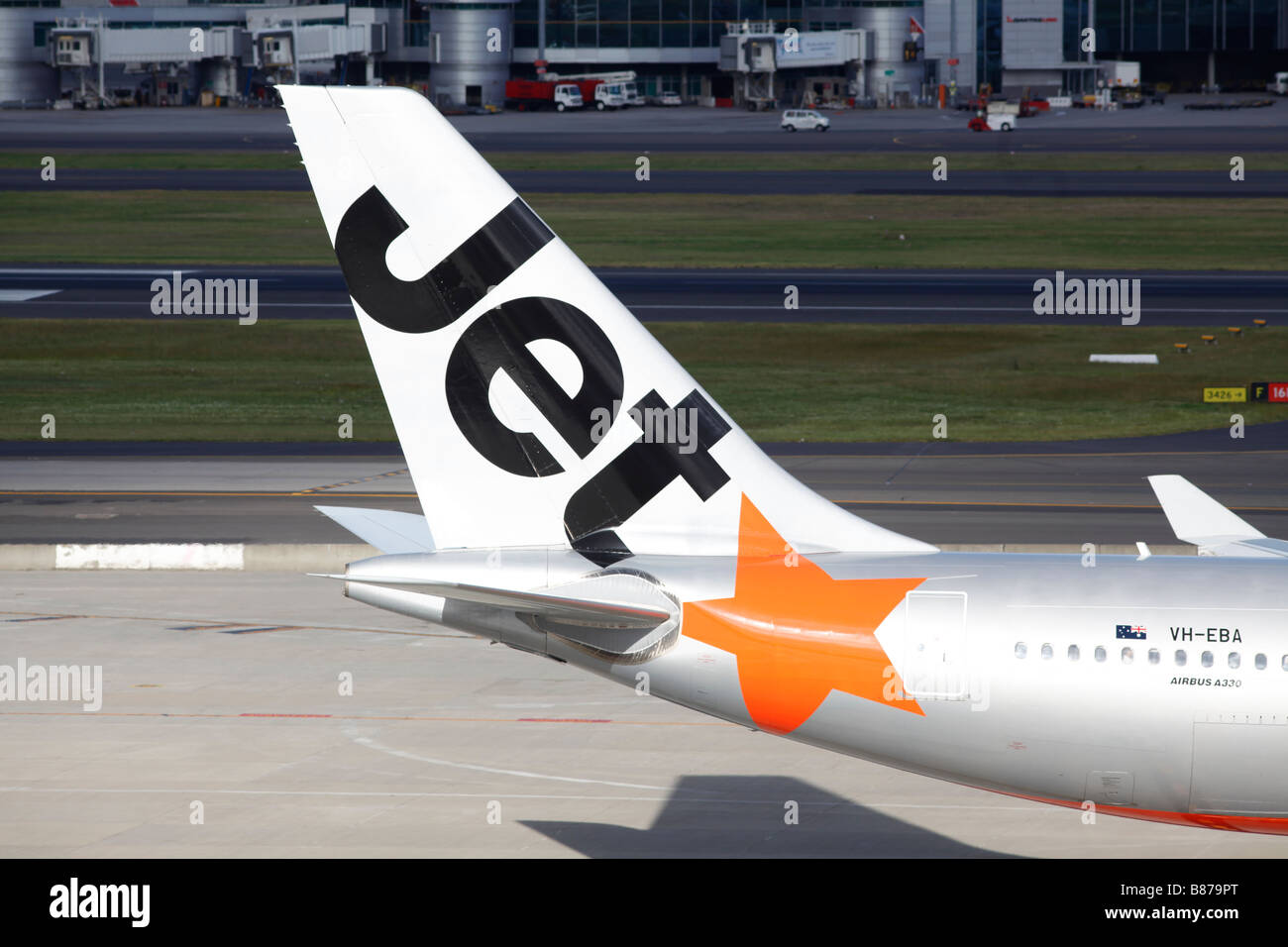 Jetstar Pacific Logo