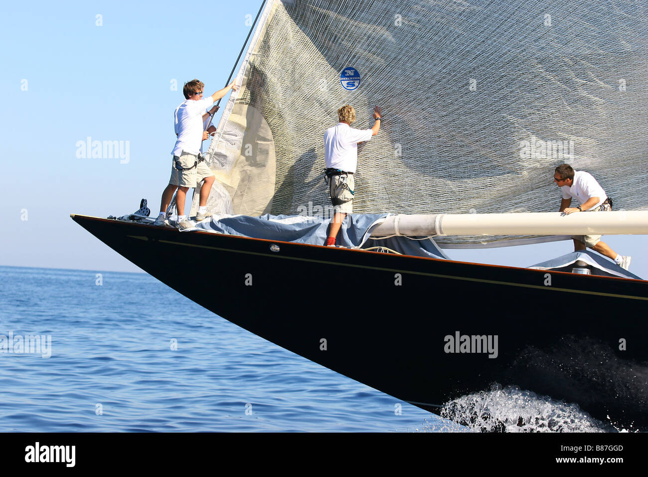 Velsheda's crew while steeraging Stock Photo - Alamy