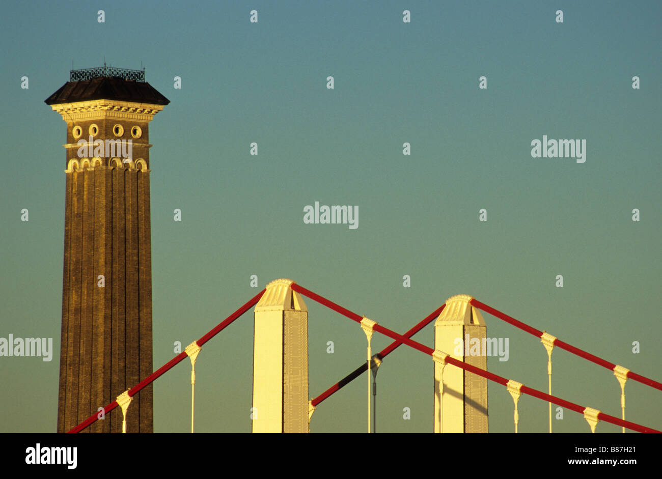 Chelsea Bridge detail, London, UK Stock Photo - Alamy