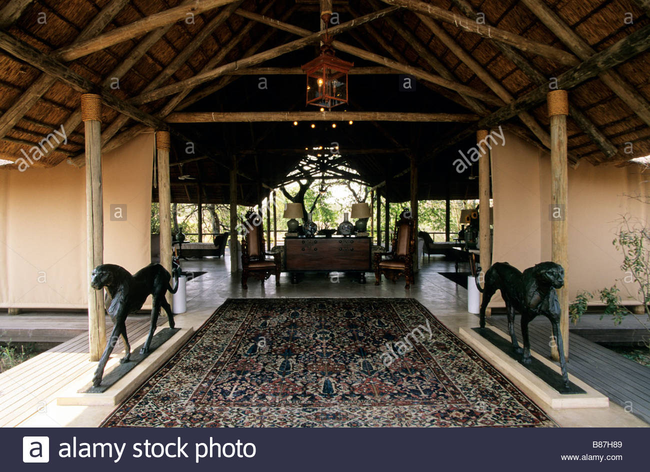 Royal Lodge Interior Stock Photos & Royal Lodge Interior Stock Images ...