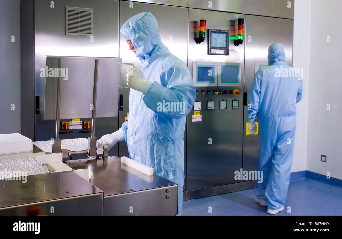 2 people working in elan pharmaceutical factory Stock Photo - Alamy