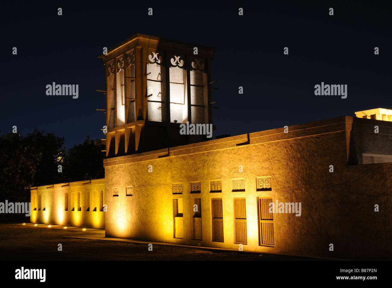 Traditional Arabic house in Dubai Stock Photo - Alamy