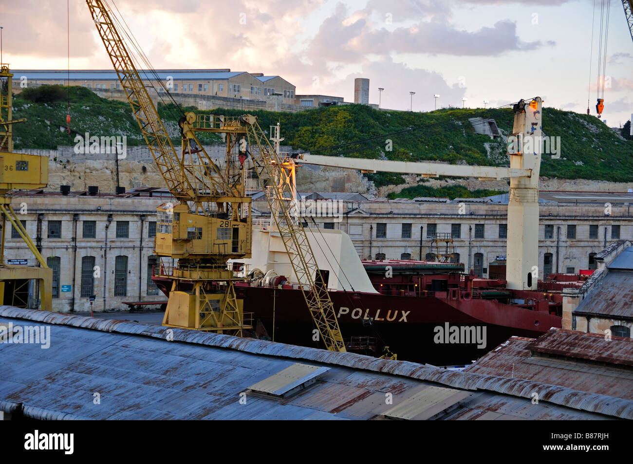 builders at work Stock Photo - Alamy