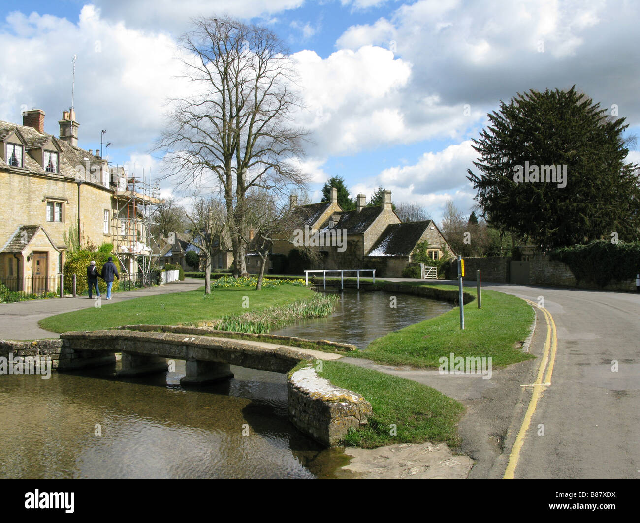 Lower Slaughter, English village, Gloucestershire, Cotswolds England ...