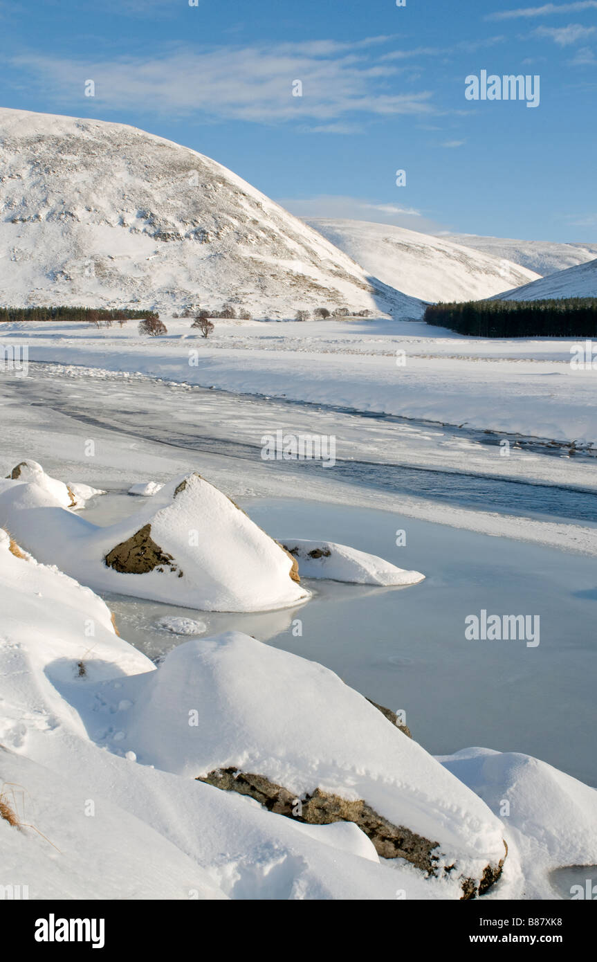 Loch findhorn hi-res stock photography and images - Alamy
