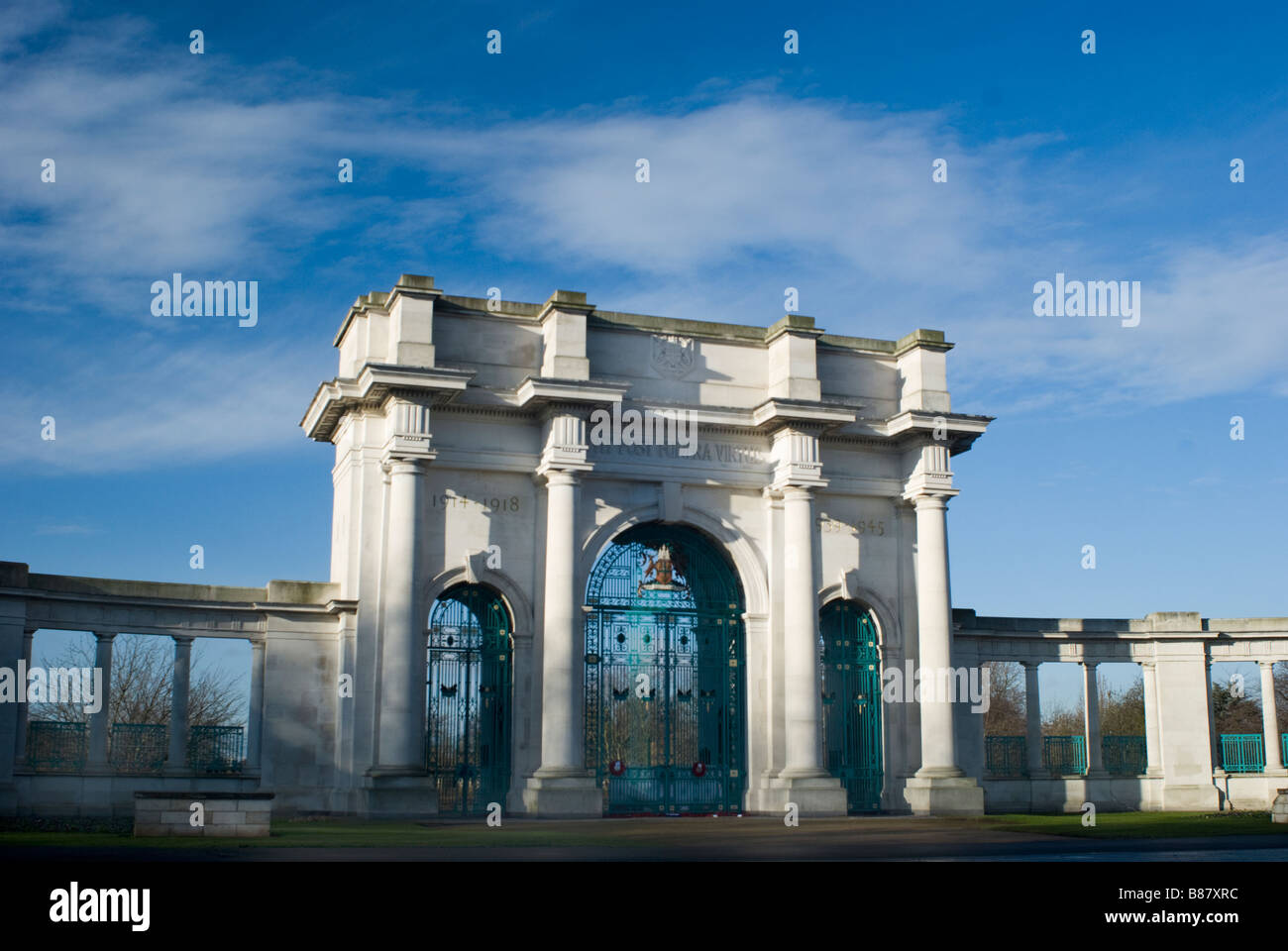 Nottingham war memorial hi-res stock photography and images - Alamy