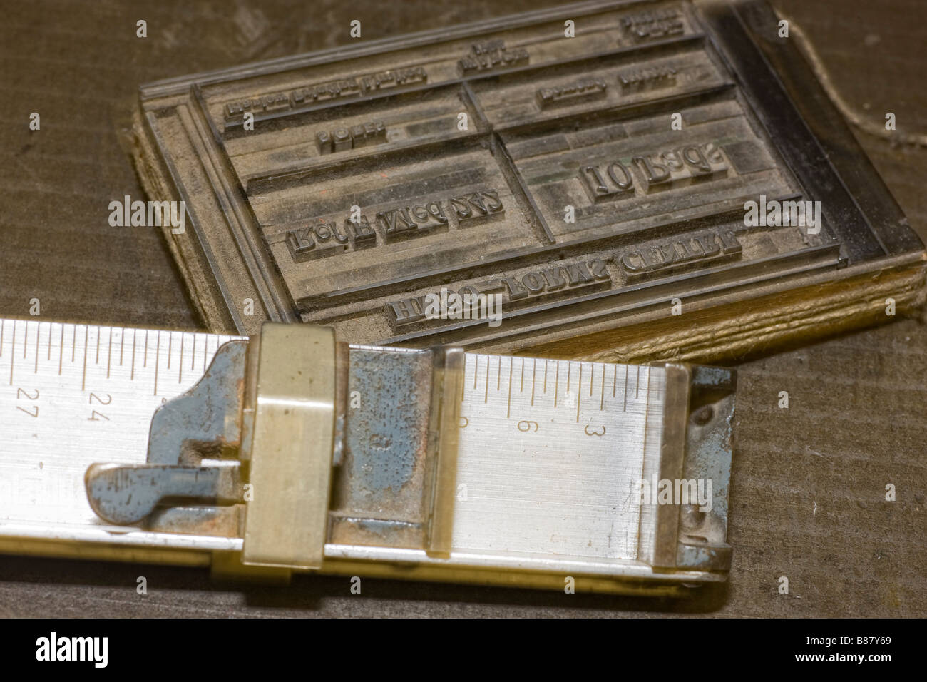 Letterpress printing hi-res stock photography and images - Alamy