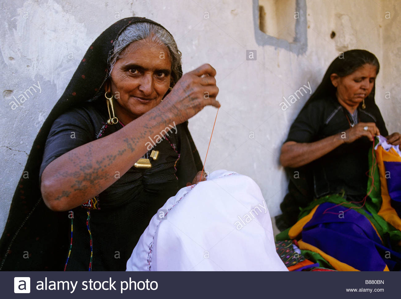 Kutch Embroidery Stock Photos & Kutch Embroidery Stock Images - Alamy