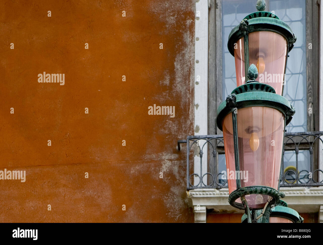 Gas street lamps hi-res stock photography and images - Alamy
