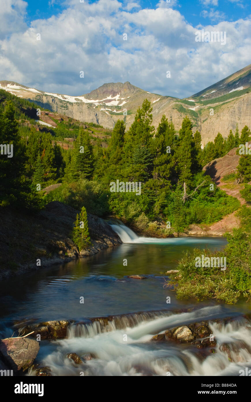 Waterfall with trees and rocks hi-res stock photography and images - Alamy